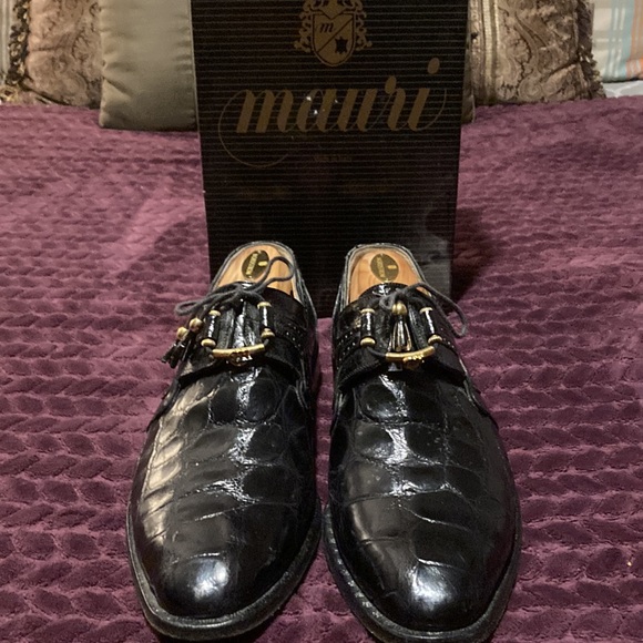 Mauri | Shoes | Mauri Alligator Black Size 1m | Poshmark